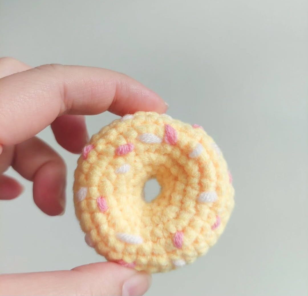 Donut (Basic crochet ) - Beginner – Crochetspaces